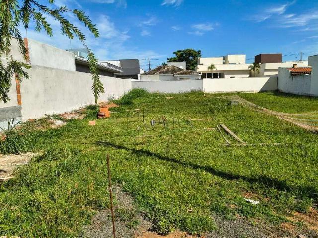 Terreno em Condomínio para Venda em Paulínia/SP Cascata