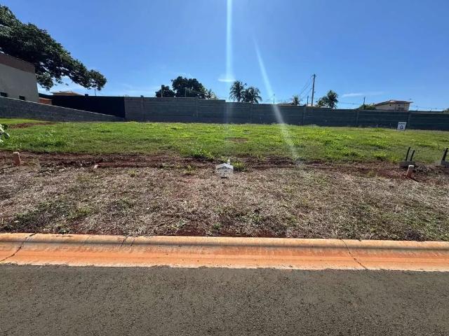 Terreno em Condomínio para Venda em Paulínia/SP Condominio Greenville