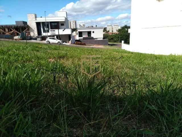 Terreno em Condomínio para Venda em Paulínia/SP Jardim Ypê