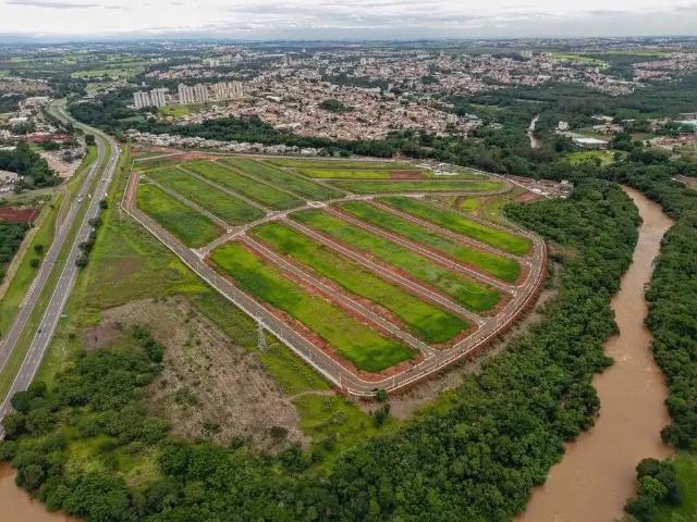 Terreno em Condomínio para Venda em Paulínia/SP Jardim Fortaleza