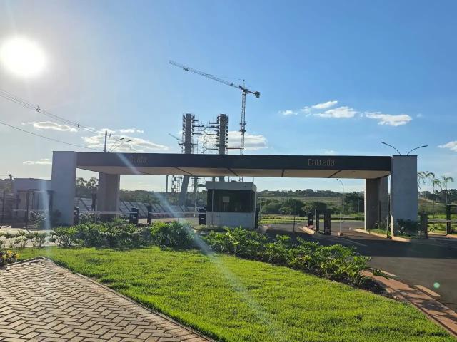 Terreno em Condomínio para Venda em Paulínia/SP Jardim Fortaleza