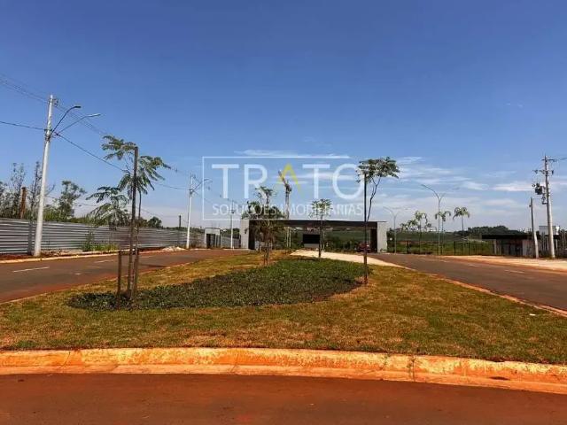 Terreno em Condomínio para Venda em Paulínia/SP Jardim Fortaleza