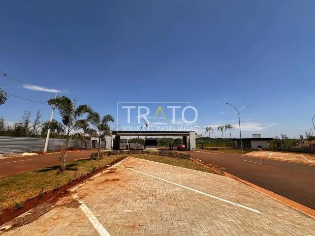 Terreno em Condomínio para Venda em Paulínia/SP Jardim Fortaleza