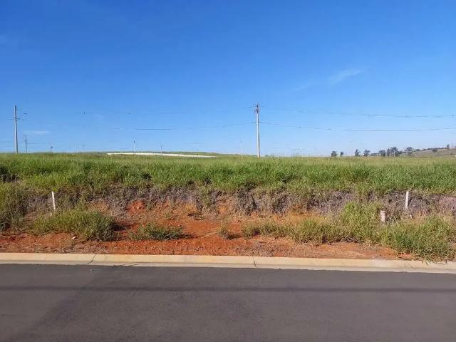 Terreno em Condomínio para Venda em Paulínia/SP São Bento