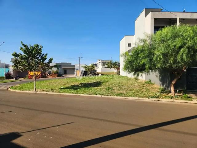 Terreno em Condomínio para Venda em Paulínia/SP Vila Monte Alegre