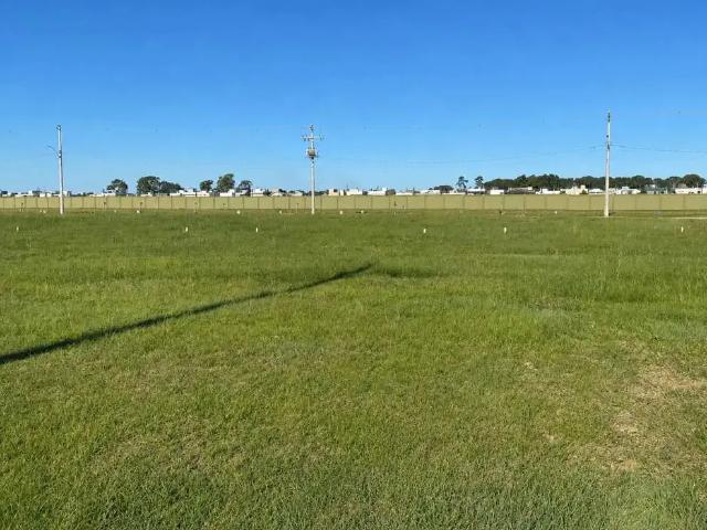 Terreno em Condomínio para Venda em Pelotas/RS Laranjal