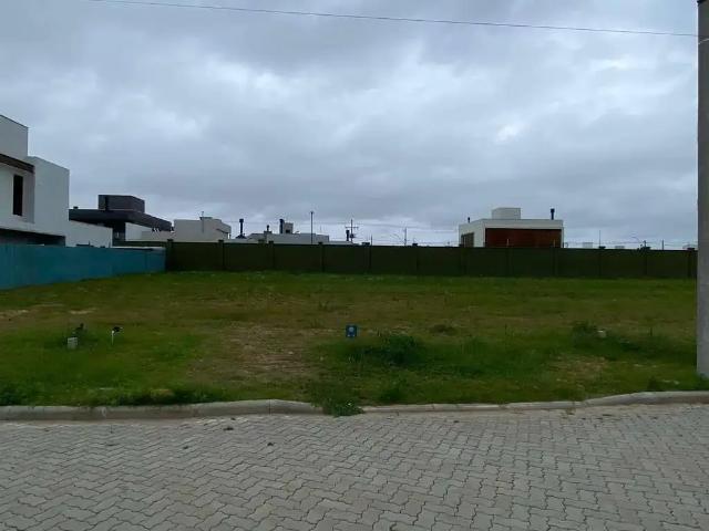 Terreno em Condomínio para Venda em Pelotas/RS Laranjal