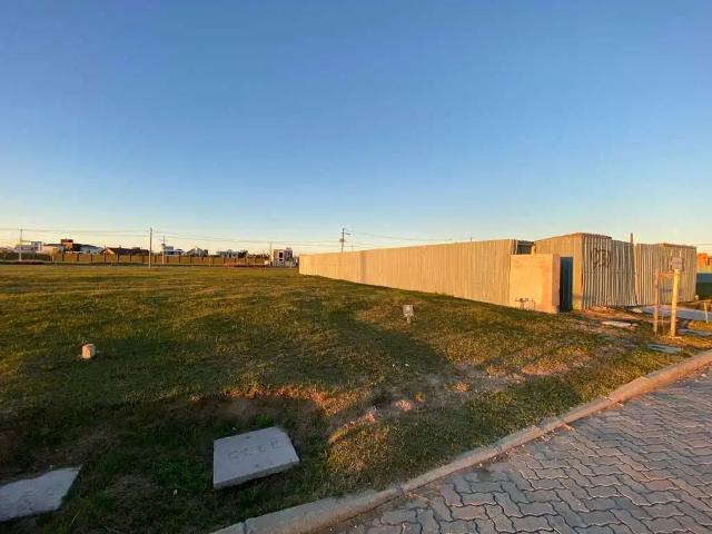 Terreno em Condomínio para Venda em Pelotas/RS Laranjal