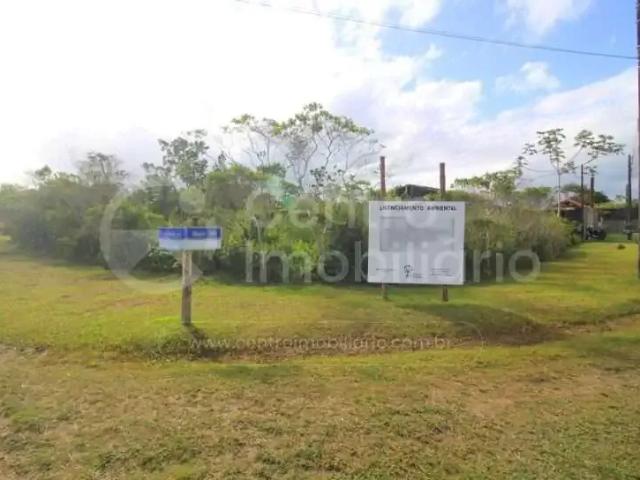 Terreno em Condomínio para Venda em Peruíbe/SP Jardim São Luis