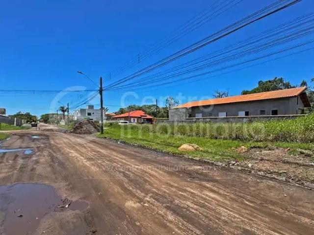 Terreno em Condomínio para Venda em Peruíbe/SP Jardim São Luis