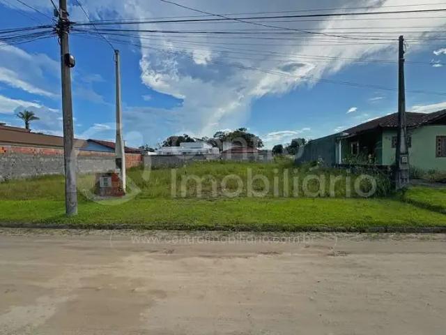 Terreno em Condomínio para Venda em Peruíbe/SP Jardim São Luis