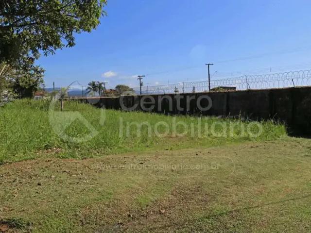 Terreno em Condomínio para Venda em Peruíbe/SP Jardim São Luis