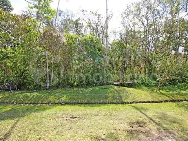 Terreno em Condomínio para Venda em Peruíbe/SP Jardim São Luis
