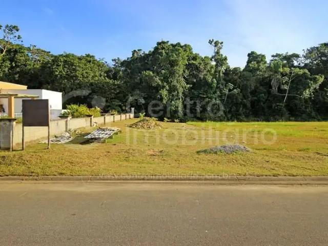 Terreno em Condomínio para Venda em Peruíbe/SP Residencial Bosque Três Marias