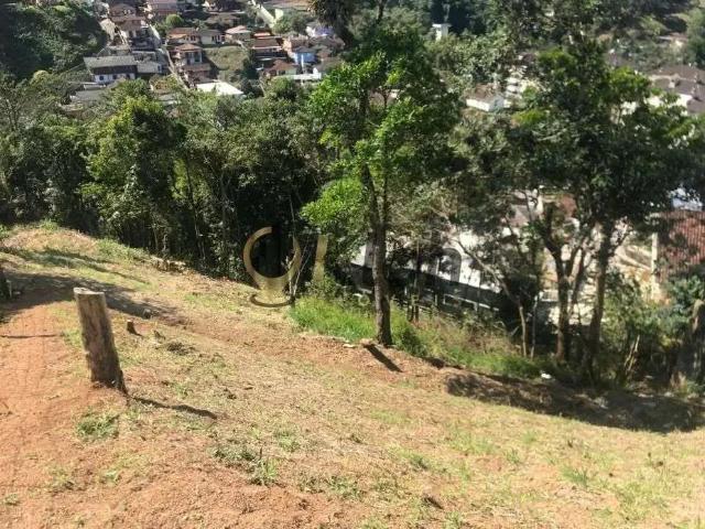 Terreno em Condomínio para Venda em Petrópolis/RJ Bingen