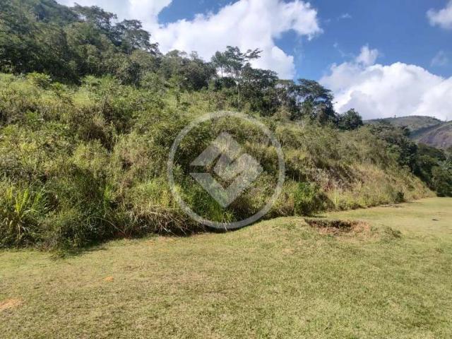 Terreno em Condomínio para Venda em Petrópolis/RJ Itaipava