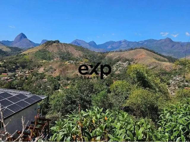 Terreno em Condomínio para Venda em Petrópolis/RJ Itaipava