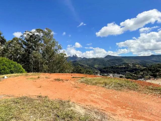 Terreno em Condomínio para Venda em Petrópolis/RJ Itaipava