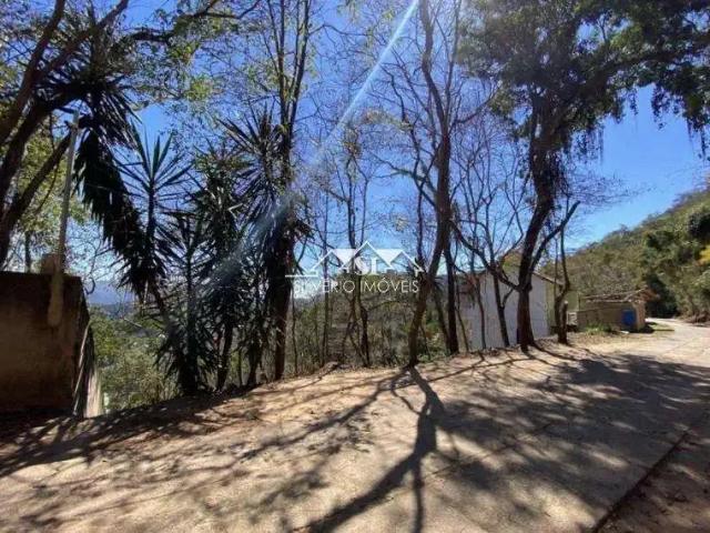 Terreno em Condomínio para Venda em Petrópolis/RJ Nogueira