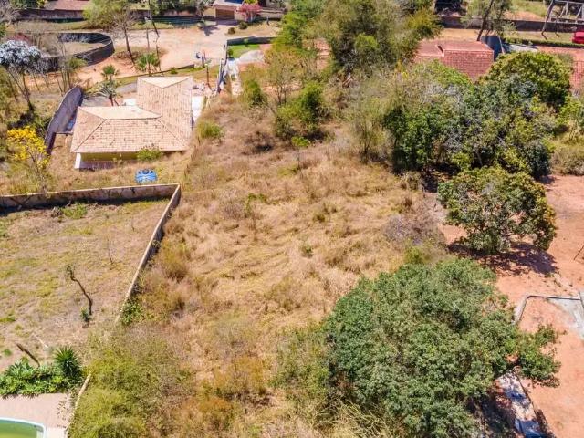 Terreno em Condomínio para Venda em Petrópolis/RJ Nogueira