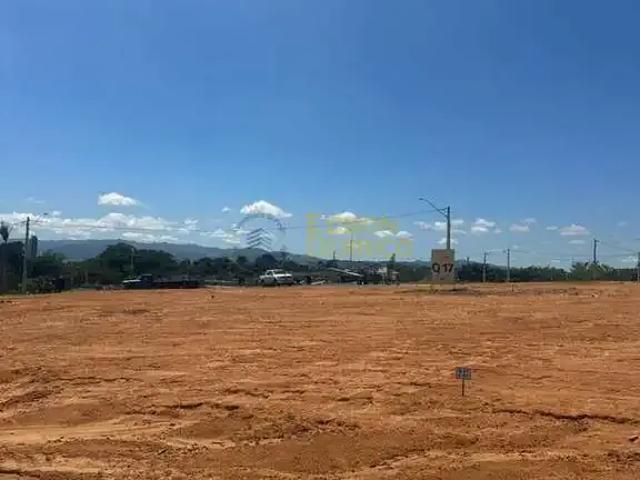 Terreno em Condomínio para Venda em Pindamonhangaba/SP Alto do Cardoso