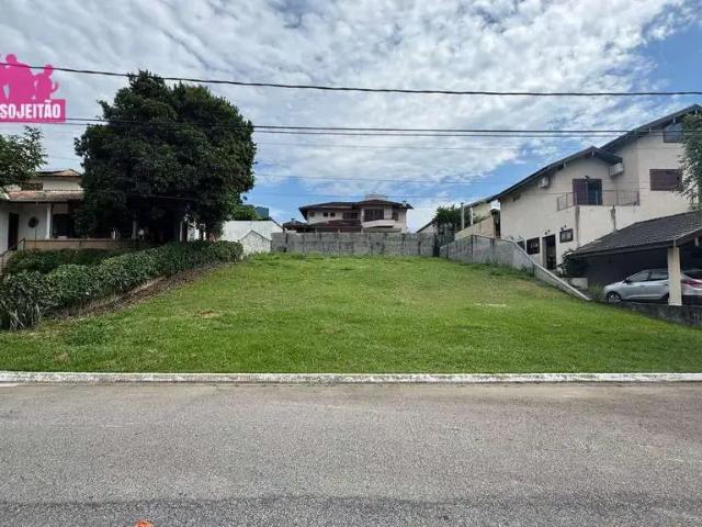 Terreno em Condomínio para Venda em Pindamonhangaba/SP Condominio Residencial Colonial Village II