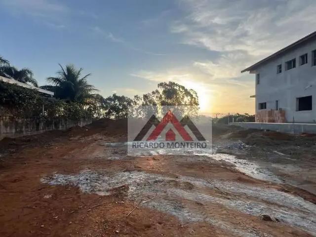 Terreno em Condomínio para Venda em Pindamonhangaba/SP Colonial Village