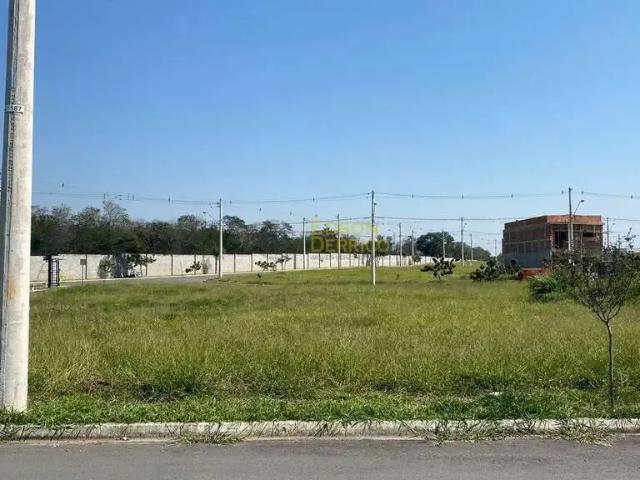 Terreno em Condomínio para Venda em Pindamonhangaba/SP Loteamento Industrial Água Preta