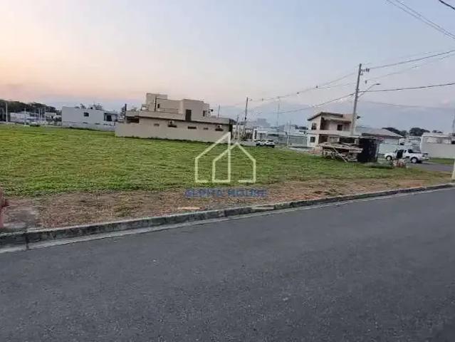 Terreno em Condomínio para Venda em Pindamonhangaba/SP Parque das Nações