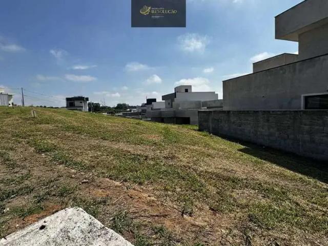 Terreno em Condomínio para Venda em Pindamonhangaba/SP Parque das Nações