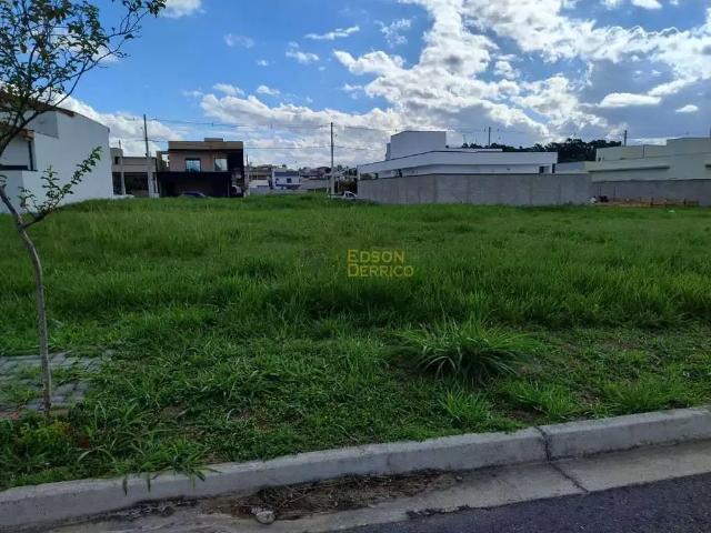 Terreno em Condomínio para Venda em Pindamonhangaba/SP Parque das Nações