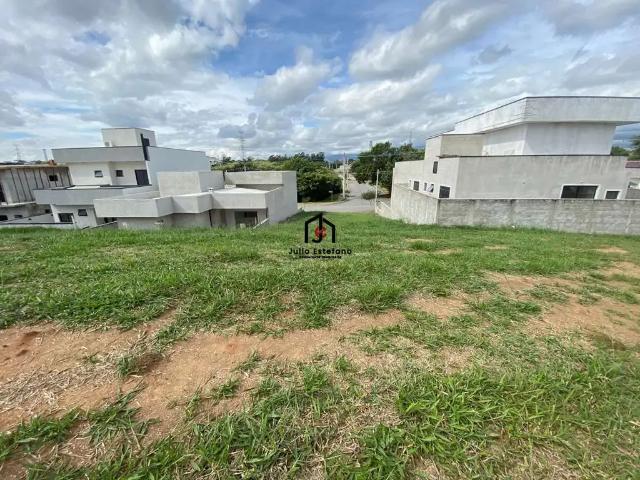 Terreno em Condomínio para Venda em Pindamonhangaba/SP Parque das Nações