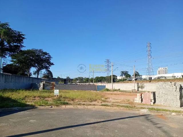 Terreno em Condomínio para Venda em Pindamonhangaba/SP Parque das Nações