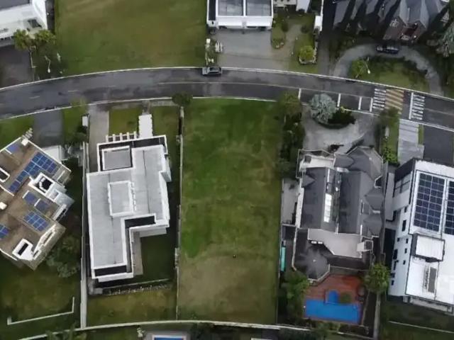 Terreno em Condomínio para Venda em Pinhais/PR Alphaville Graciosa