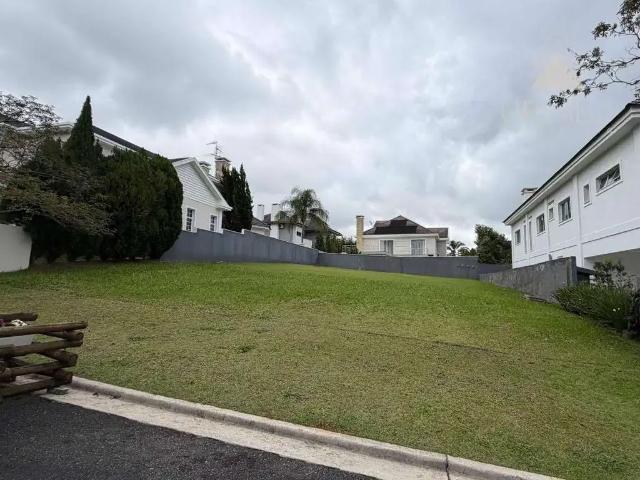 Terreno em Condomínio para Venda em Pinhais/PR Alphaville Graciosa