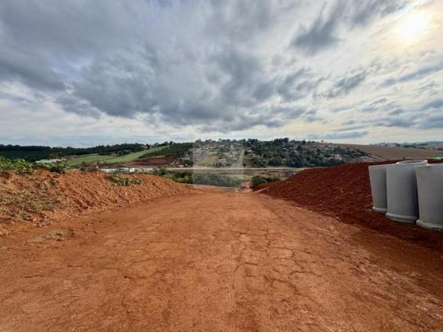 Terreno em Condomínio para Venda em Pinhalzinho, Estrada Nova