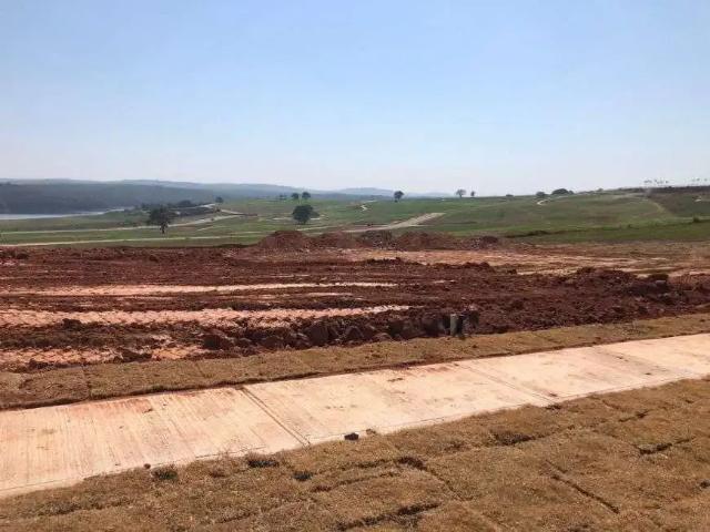 Terreno em Condomínio para Venda em Piedade/SP Centro