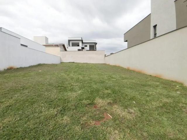 Terreno em Condomínio para Venda em Piracicaba/SP Conceição