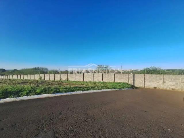 Terreno em Condomínio para Venda em Piracicaba/SP Campestre