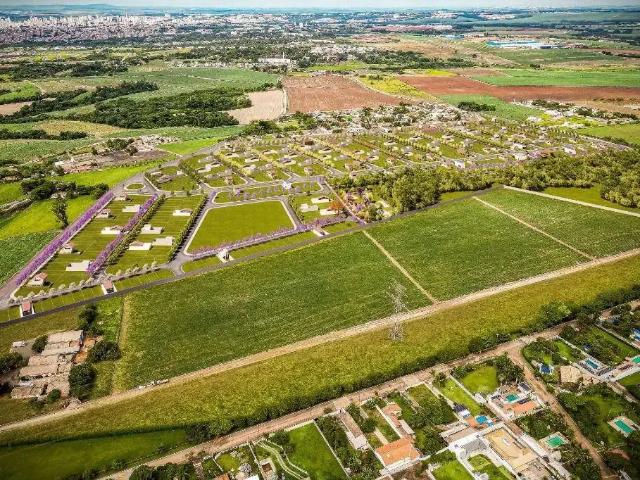 Terreno em Condomínio para Venda em Piracicaba/SP Campestre