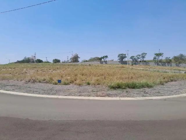 Terreno em Condomínio para Venda em Piracicaba/SP Campestre