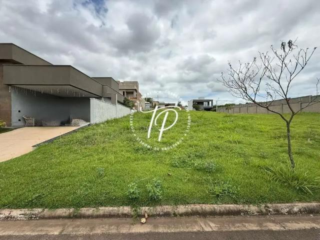 Terreno em Condomínio para Venda em Piracicaba/SP Ondas
