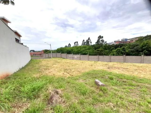 Terreno em Condomínio para Venda em Piracicaba/SP Ondinhas