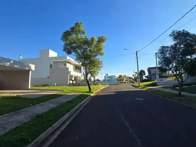 Terreno em Condomínio para Venda em Piracicaba/SP Loteamento Residencial e Comercial Villa D'Aquila
