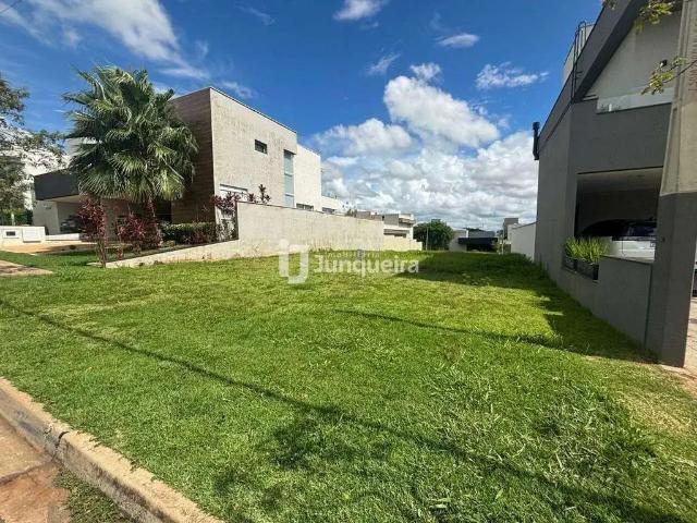 Terreno em Condomínio para Venda em Piracicaba/SP Loteamento Residencial e Comercial Villa D'Aquila