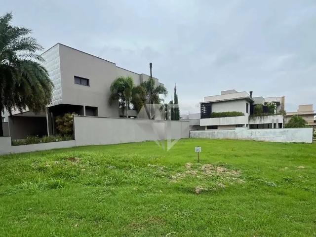 Terreno em Condomínio para Venda em Piracicaba/SP Loteamento Residencial e Comercial Villa D'Aquila