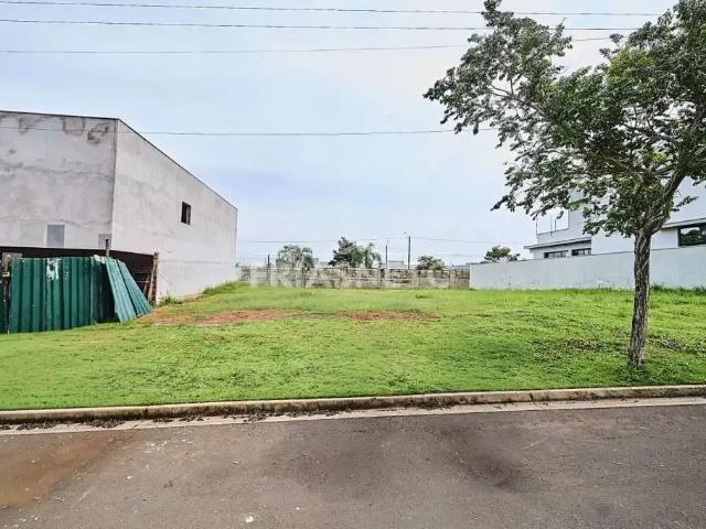 Terreno em Condomínio para Venda em Piracicaba/SP Loteamento Residencial e Comercial Villa D'Aquila