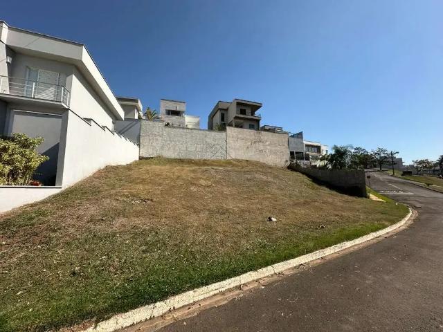 Terreno em Condomínio para Venda em Piracicaba/SP Morato