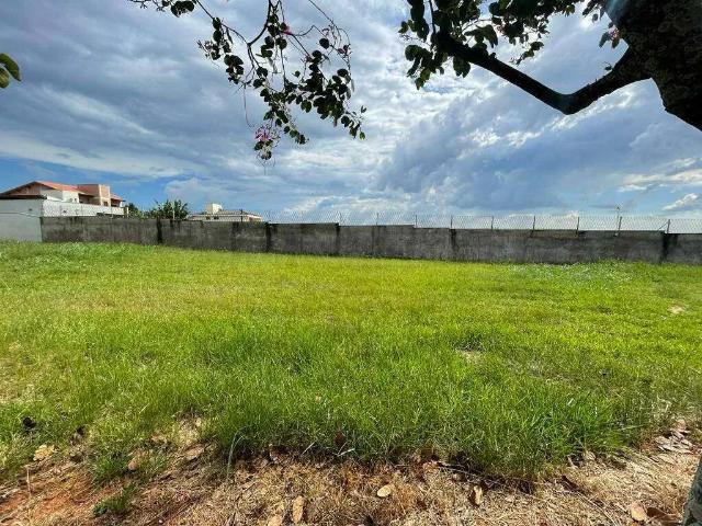 Terreno em Condomínio para Venda em Piracicaba/SP Parque Taquaral