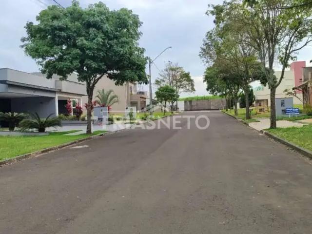 Terreno em Condomínio para Venda em Piracicaba/SP Parque Taquaral